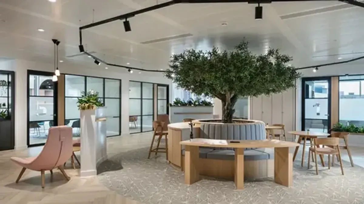 Flexible Workspaces and Collaborative Zones: How to Enhance Office ...