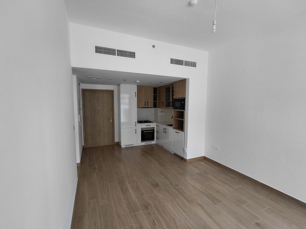 Apartment in Liva | Pool view | Modern | Prime Location | Betterhomes