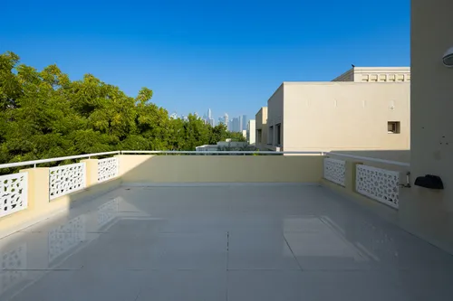 Villa in Meadows 4 | Type 12 | Large Plot | Vastu | Vacant | Betterhomes
